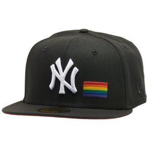 New Era | Accessories | New Era New York Yankees Pride Flag Patch 209 ...